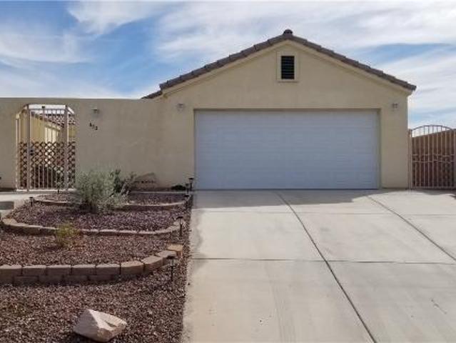 3 Br, 2 bath, Single Family 652 Holly Street