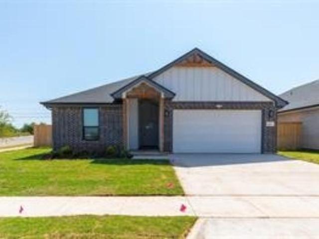 3 Br, 2 bath, Single Family 6607 Prickly Pear