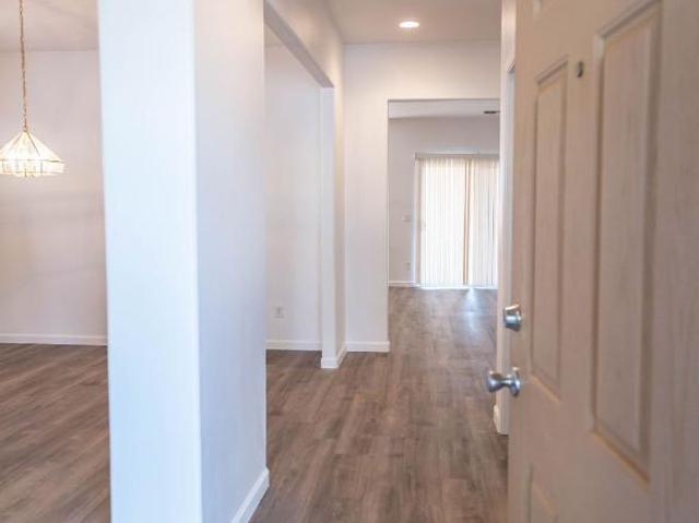 3 Br, 2 bath, Single Family 6630 S Via Molino De Viento