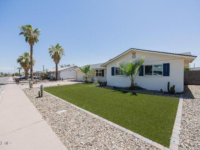 3 Br, 2 bath, Single Family 6637 E Wilshire Drive