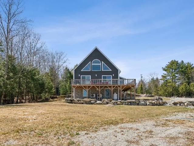 3 Br, 2 bath, Single Family 67 Brandon Lane