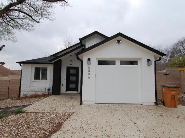 3 Br, 2 bath, Single Family 6806 Pondsdale Lane