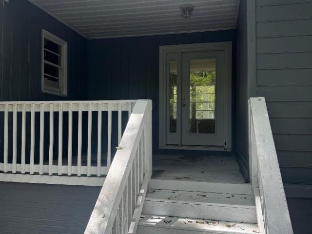 3 Br, 2 bath, Single Family 685 Wimbish Road