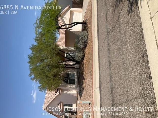 3 Br, 2 bath, Single Family 6885 N Avenida Adella