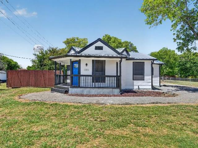 3 Br, 2 bath, Single Family 600 Jefferson Ave
