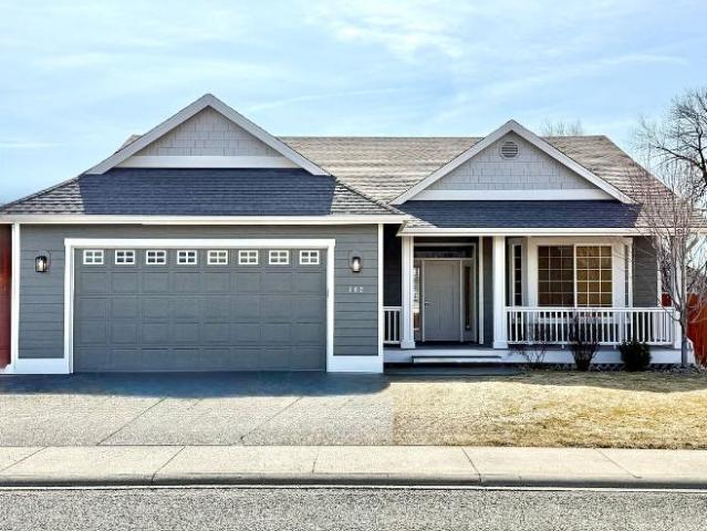 3 Br, 2 bath, Single Family 602 W Ridgeview Ln