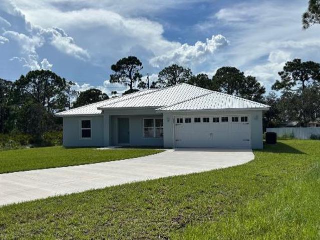 3 Br, 2 bath, Single Family 605 Abarth