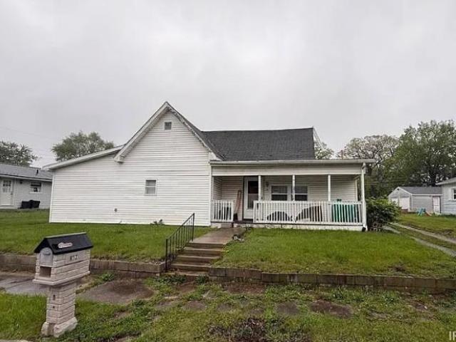 3 Br, 2 bath, Single Family 612 N Cherry St