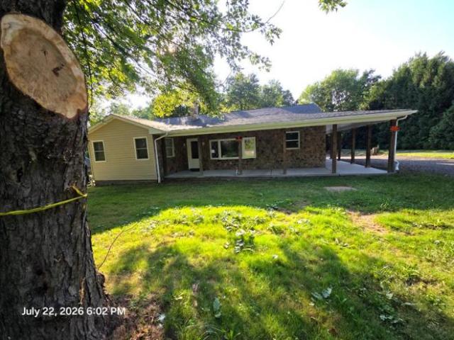 3 Br, 2 bath, Single Family 616 Reckord Rd