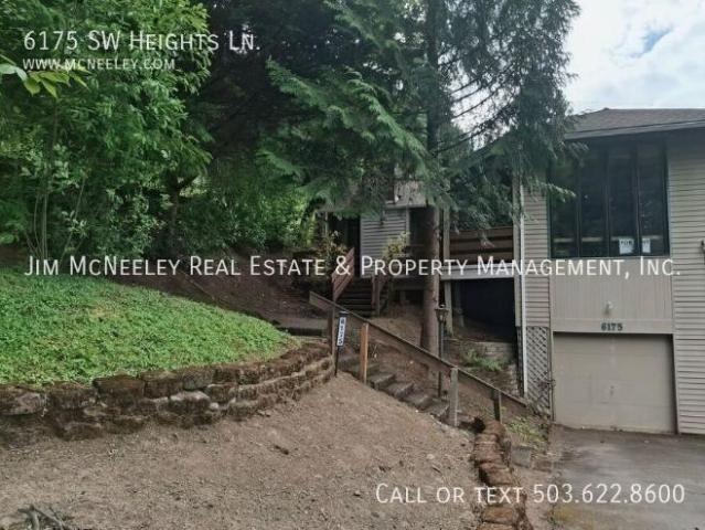 3 Br, 2 bath, Single Family 6175 SW Heights Ln