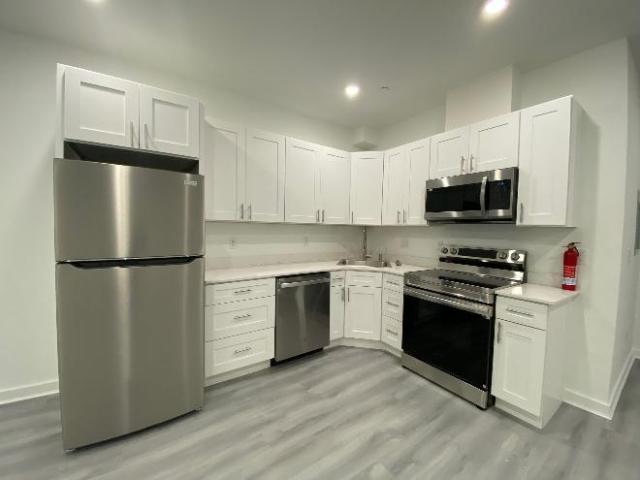 3 Br, 2 bath, Single Family 620 North Shedwick Street
