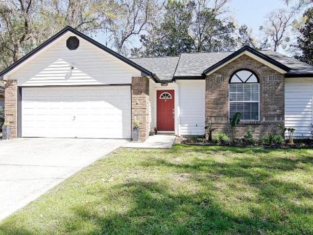 3 Br, 2 bath, Single Family 6239 Countryman Ln E
