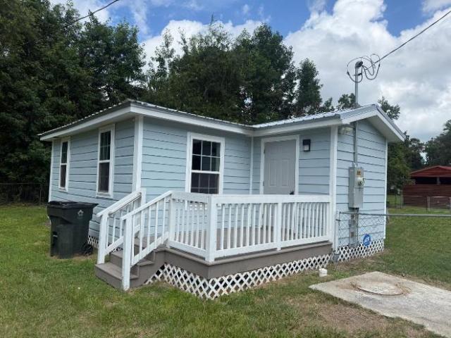 3 Br, 2 bath, Single Family 6244 New Jesup Hwy