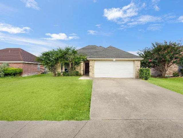 3 Br, 2 bath, Single Family 624 Jordan Ln