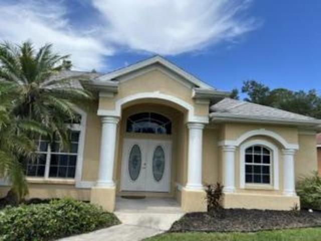 3 Br, 2 bath, Single Family 6295 Skyview Dr