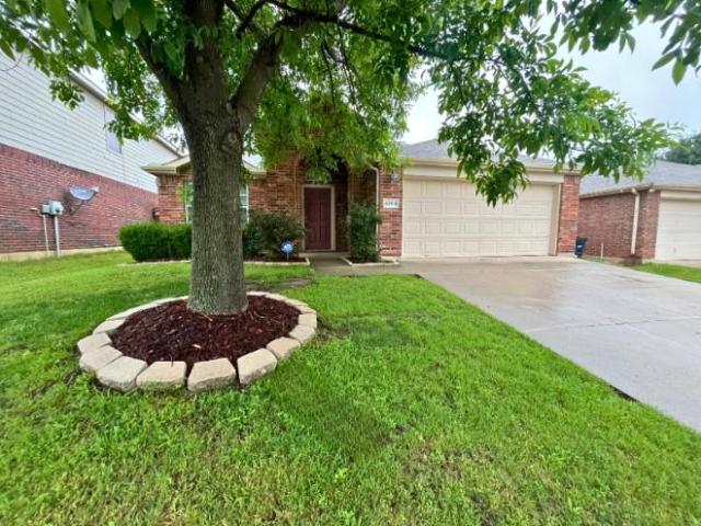 3 Br, 2 bath, Single Family 6304 Spring Ranch Drive