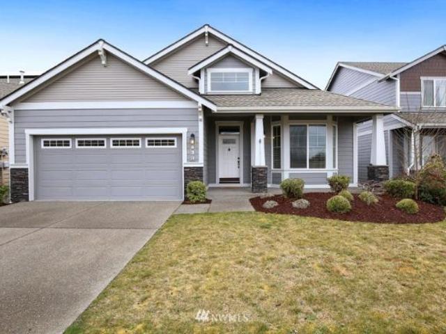 3 Br, 2 bath, Single Family 630 Mandee St