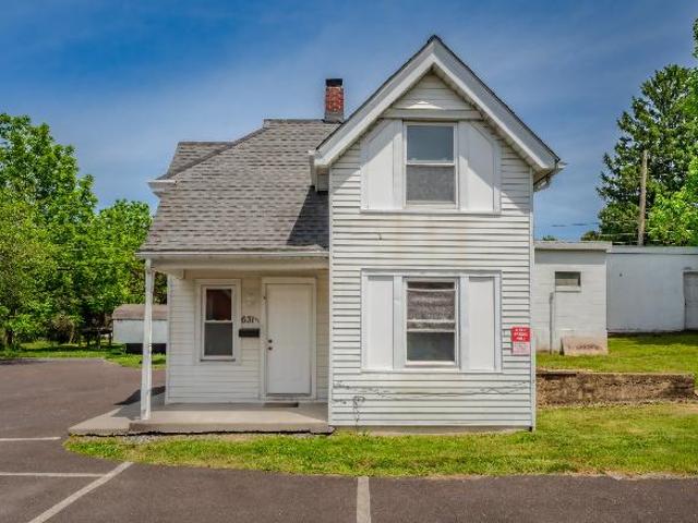 3 Br, 2 bath, Single Family 631 1/2 Main St