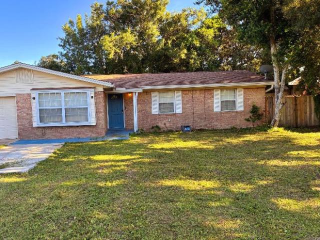 3 Br, 2 bath, Single Family 632 Mayflower Ave