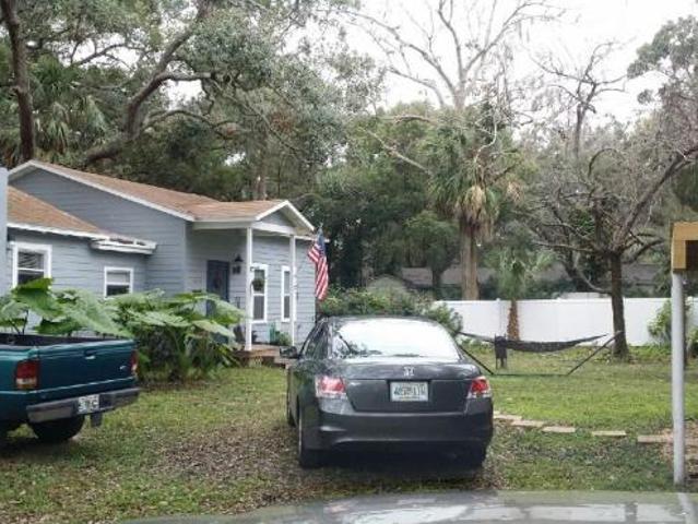 3 Br, 2 bath, Single Family 637 Bryant St