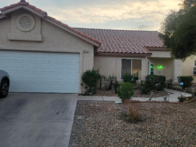 3 Br, 2 bath, Single Family 6355 Belgium Dr