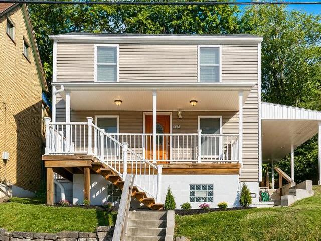 3 Br, 2 bath, Single Family 635 Valley St