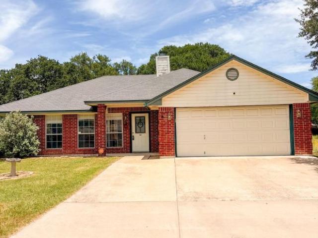 3 Br, 2 bath, Single Family 6 Bay Ct