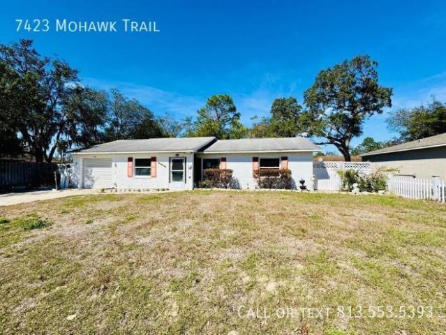 3 Br, 2 bath, Single Family 7423 Mohawk Trail