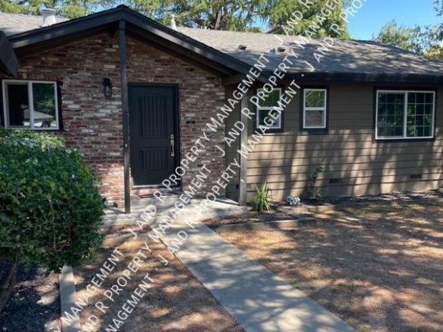 3 Br, 2 bath, Single Family 7515 Alma Vista Way