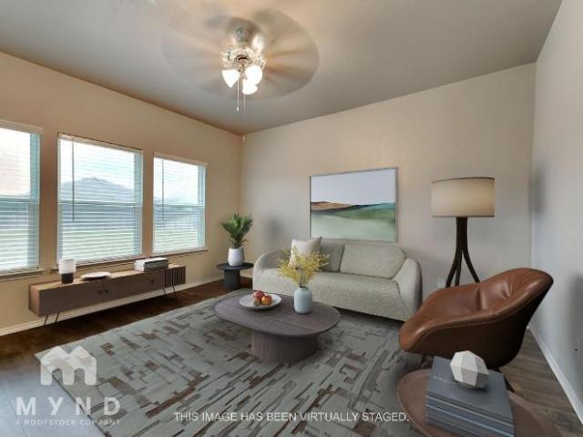 3 Br, 2 bath, Single Family 7535 Rose Robin Run Court