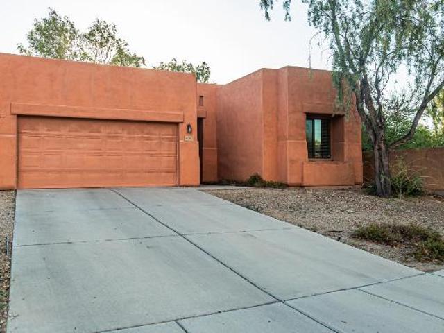 3 Br, 2 bath, Single Family 7561 E Truces Pl