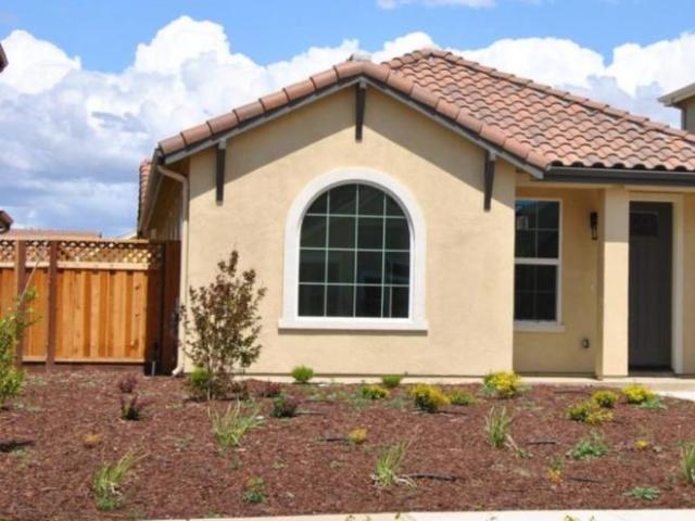 3 Br, 2 bath, Single Family 758 Brandywine Ln