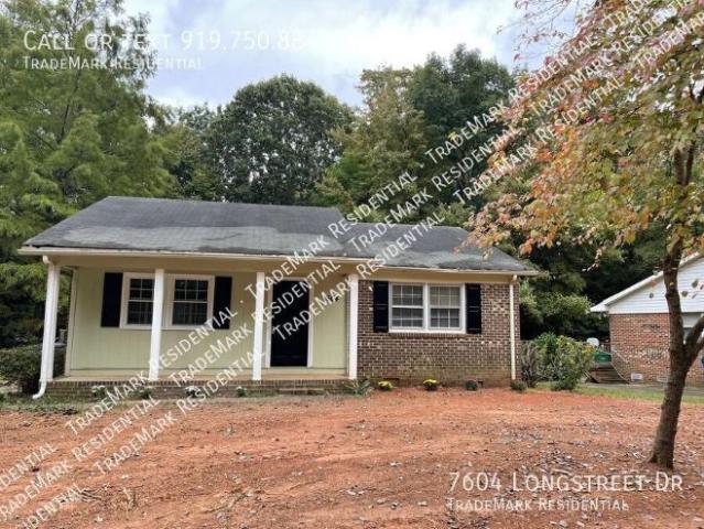 3 Br, 2 bath, Single Family 7604 Longstreet Dr