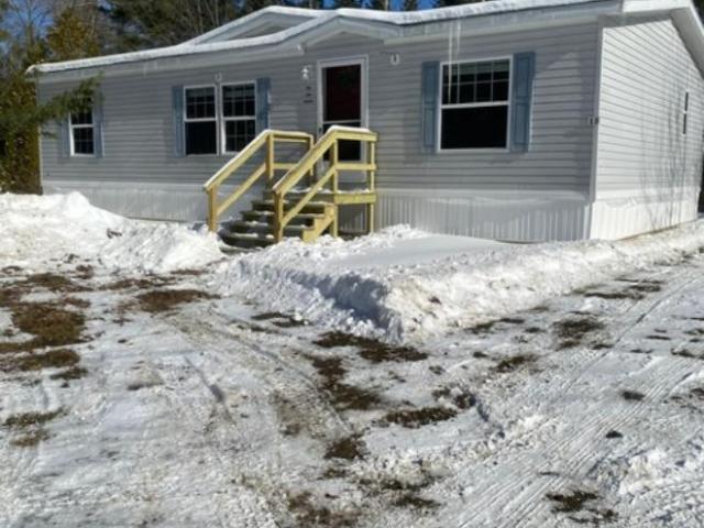 3 Br, 2 bath, Single Family 777 Stillwater Ave