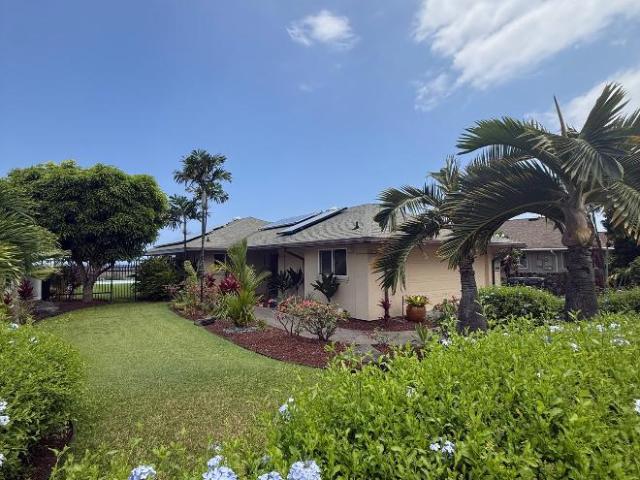 3 Br, 2 bath, Single Family 77 160 Mahiehie St