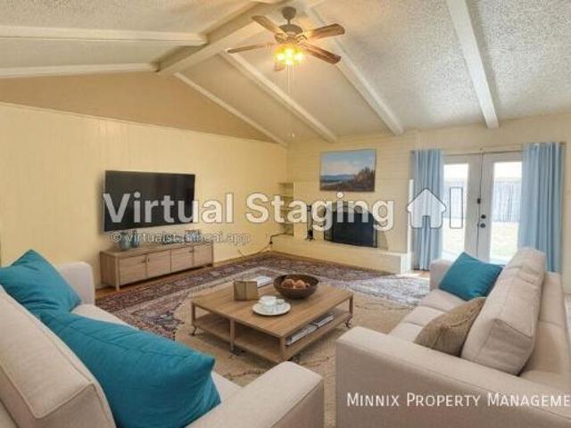 3 Br, 2 bath, Single Family 7820 Vernon Ave