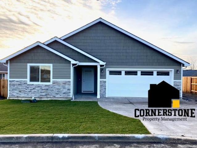 3 Br, 2 bath, Single Family 7867 Cadence Lane