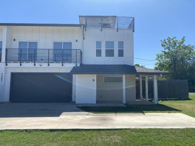 3 Br, 2 bath, Single Family 7907 Brodie Ln