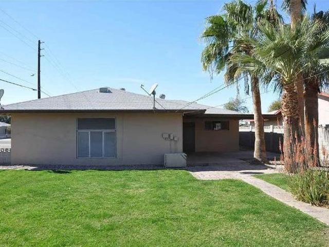 3 Br, 2 bath, Single Family 790 W 17th St