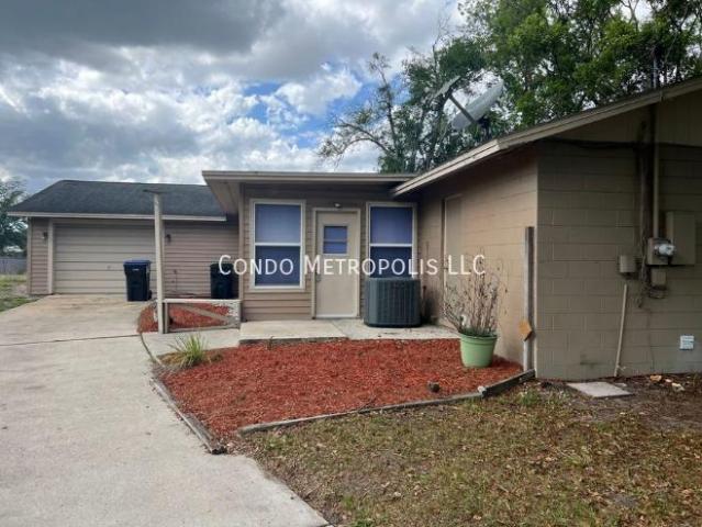 3 Br, 2 bath, Single Family 7924 Sun Vista Way