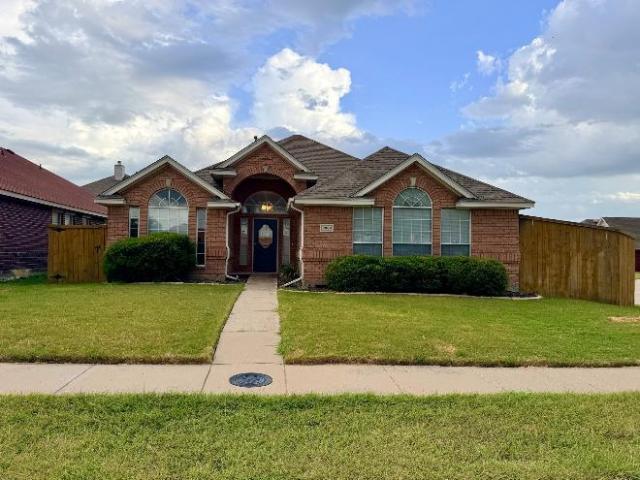 3 Br, 2 bath, Single Family 7932 Hill Country Lane