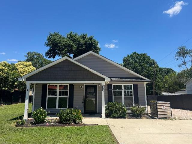 3 Br, 2 bath, Single Family 700 Wright Ave