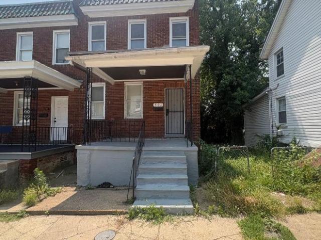 3 Br, 2 bath, Single Family 701 E 30th St