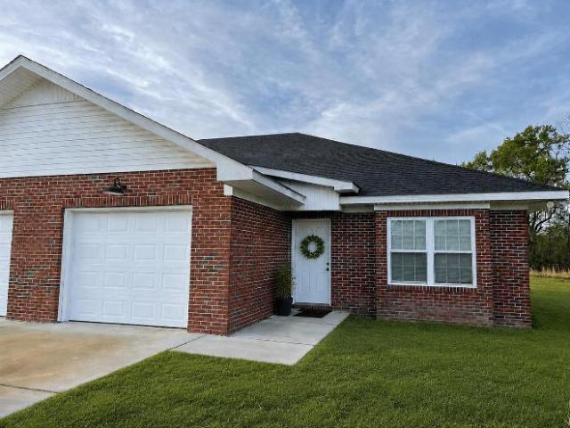 3 Br, 2 bath, Single Family 701 Jappy Akins Road n