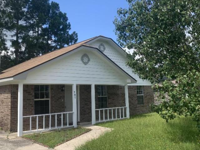 3 Br, 2 bath, Single Family 707 Kadi Drive