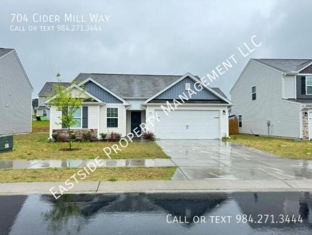 3 Br, 2 bath, Single Family 704 Cider Mill Way