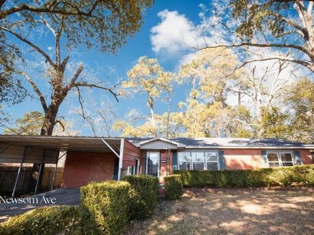 3 Br, 2 bath, Single Family 708 Newsom Ave