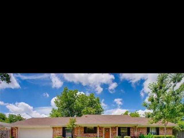 3 Br, 2 bath, Single Family 715 Bowie St