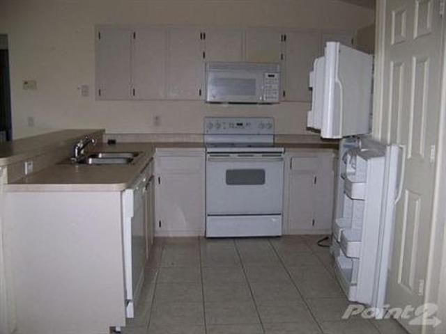 3 Br, 2 bath, Single Family 7217 SW 128th St