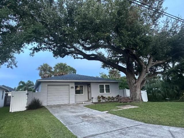 3 Br, 2 bath, Single Family 7316 S Sparkman St